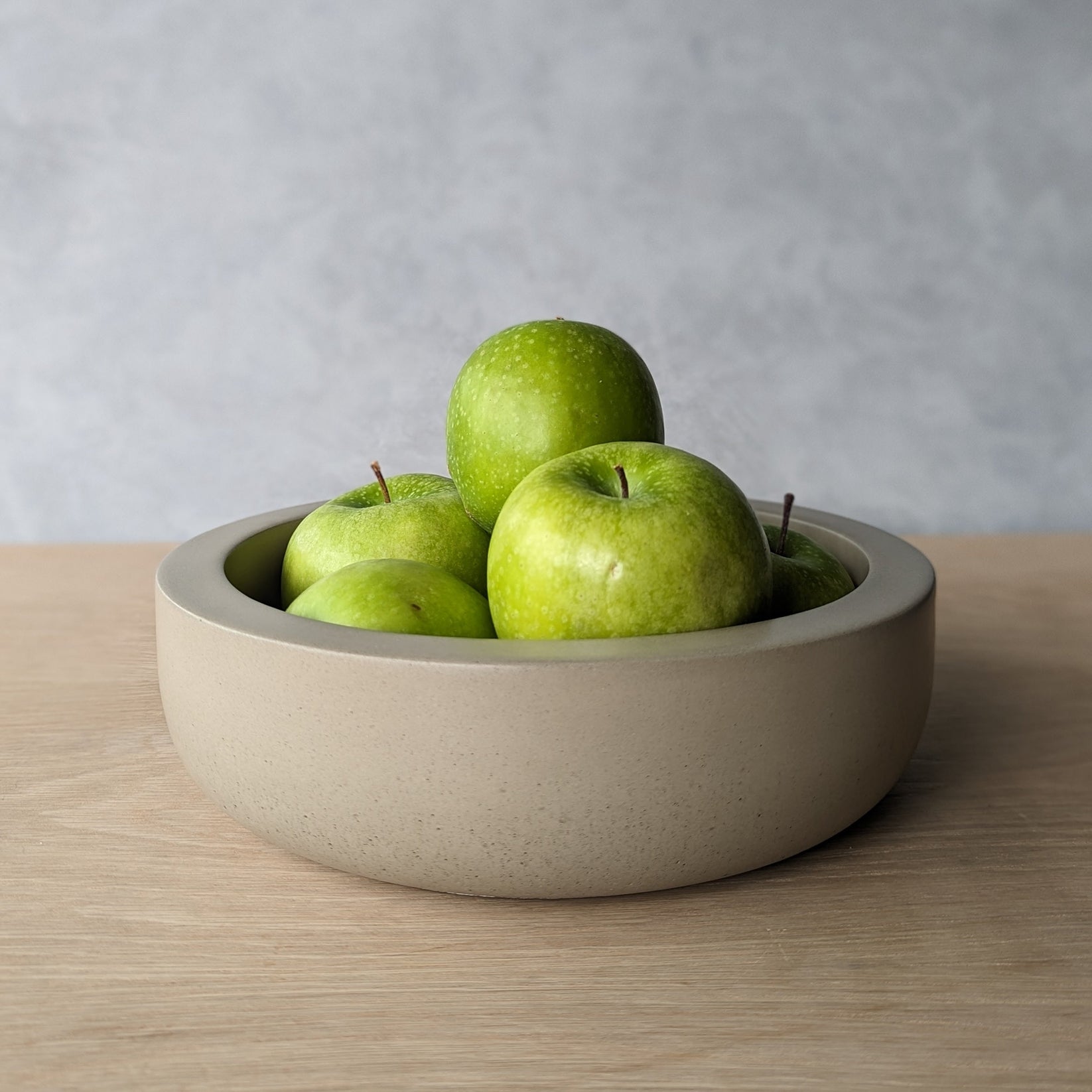 9" Heavy Concrete Fruit Bowl – j.bird artisan concrete